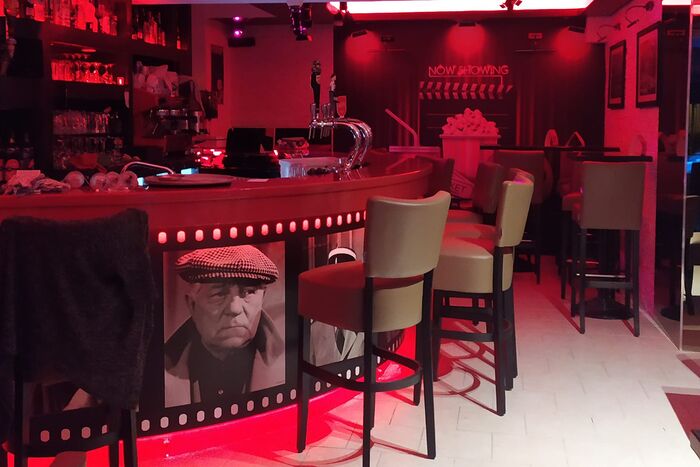 BDM café - Bar REMIREMONT | Française cuisine près de moi | Réserver ...