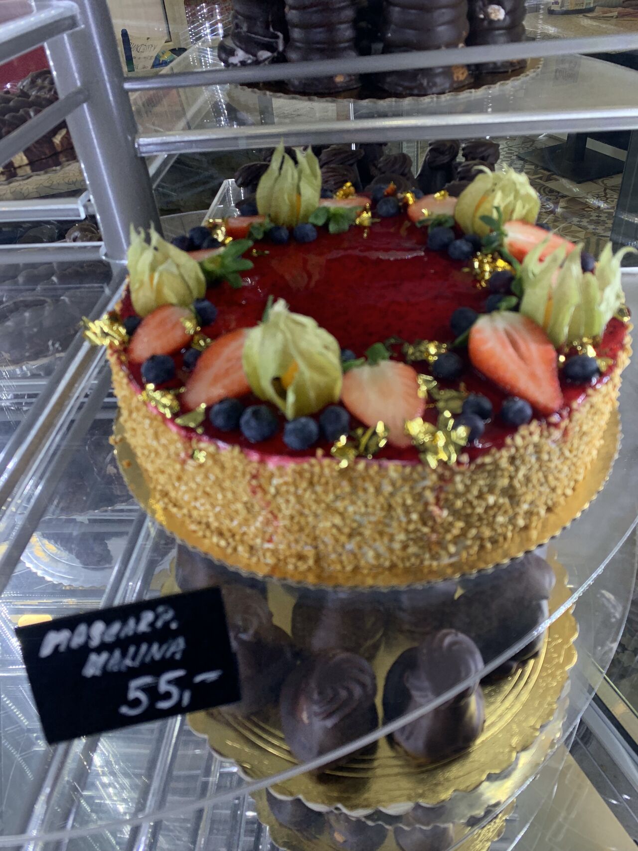 Cukráreň Amado - Cukráreň Bratislava | Chorvátska & Talianska kuchyňa v ...