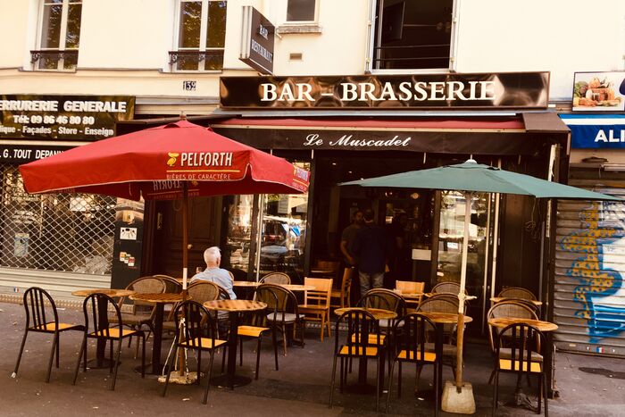 L ETOILE DU SUD - Bistro PARIS | French & Mediterranean cuisine near me ...