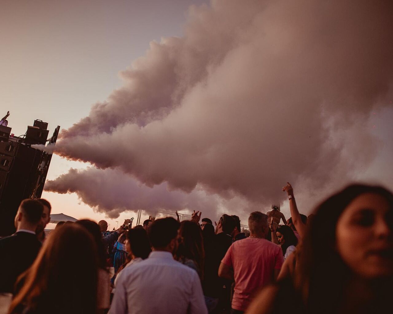 Romando Beach Club - Bar Vila do Conde | Mediterrânea & Portuguesa ...