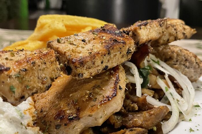 Aris Greekcuisine - Kerken | Griechische Küche in meiner Nähe | Jetzt ...