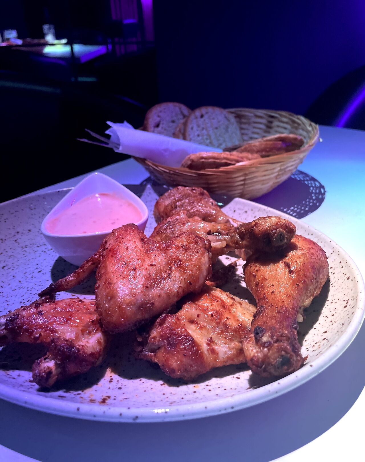 MOON club - bar Malacky - Malacky | Nightclub near me | Book now