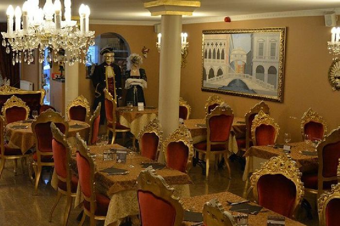 Roberto - Restaurant Jambes | Italian cuisine near me | Book now