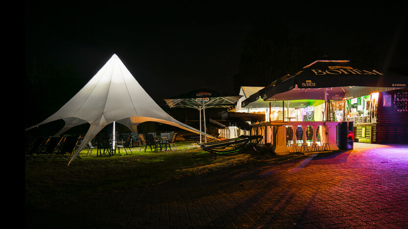 CiRQUE BAR - Cirque bar Jenikov | Crêperie near me | Book now