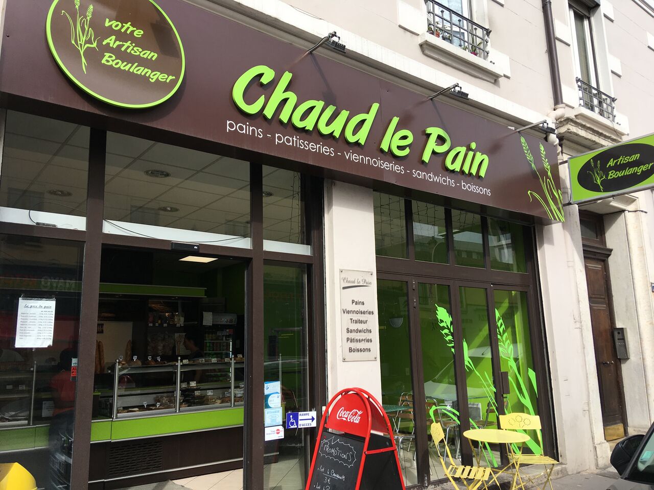 Chaud le pain - Lyon | Boulangerie près de moi