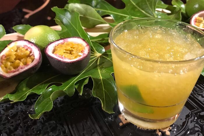 LES ATELIERS COCKTAILS - Barman à domicile - PLONEIS | Bar near me ...