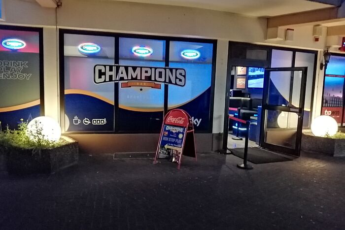 Champions Bar - Butzbach | Bar near me | Book now