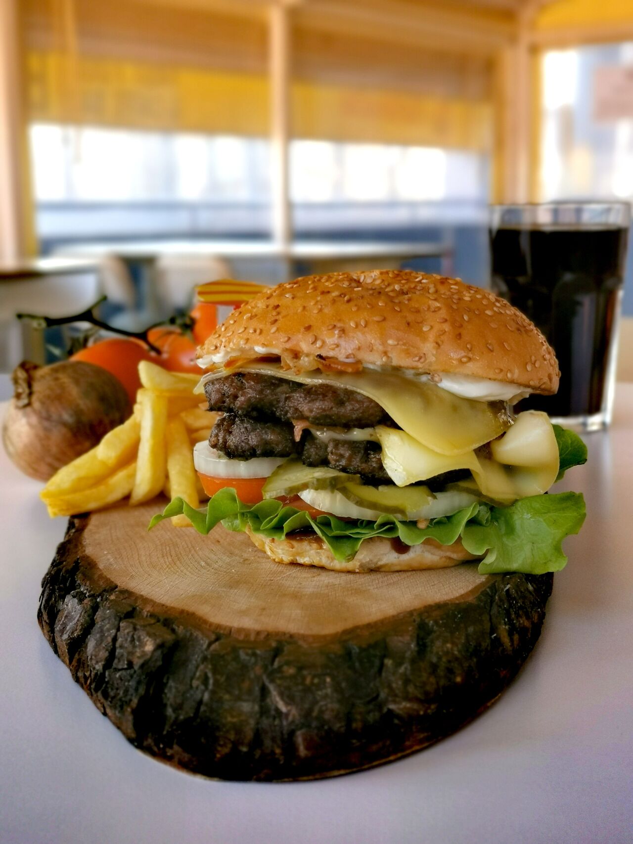 BURGER CAFFE - Slatina | Restaurant near me | Book now