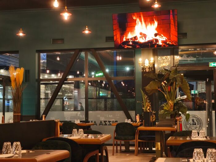 LE CESAR - GONESSE | Restaurant près de moi | Réserver maintenant