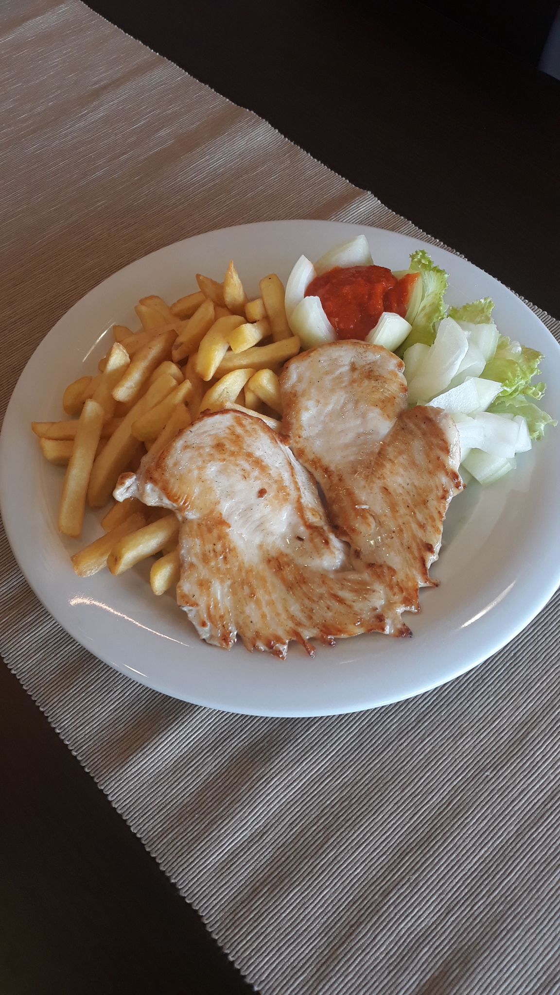 NOSTALGIA GURMAN - Zagreb | Restaurant near me | Book now