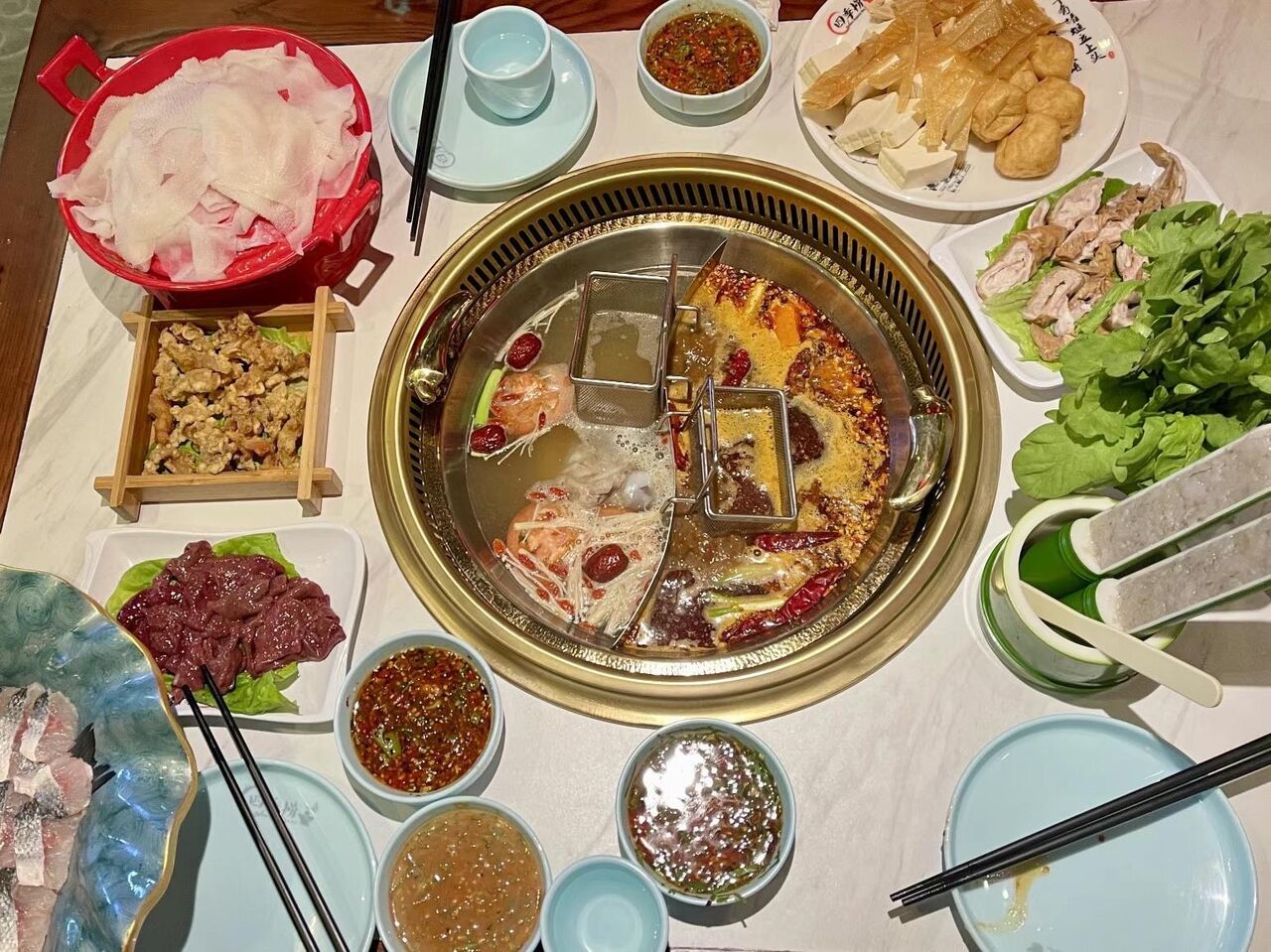 QUATTRO STAGIONI HOT POT - Roma | Asian cuisine near me | Book now