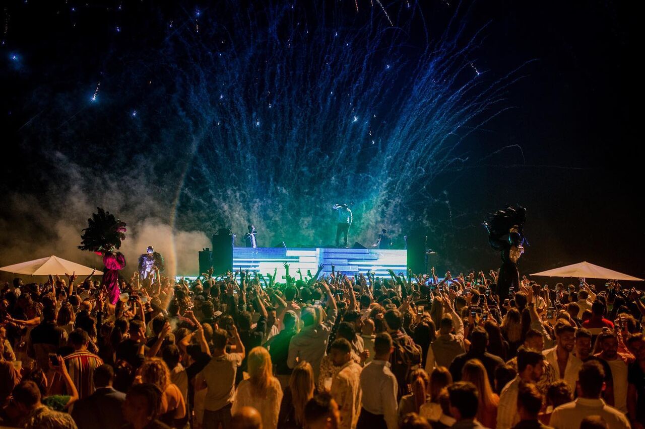 Romando Beach Club - Bar Vila do Conde | Mediterrânea & Portuguesa ...