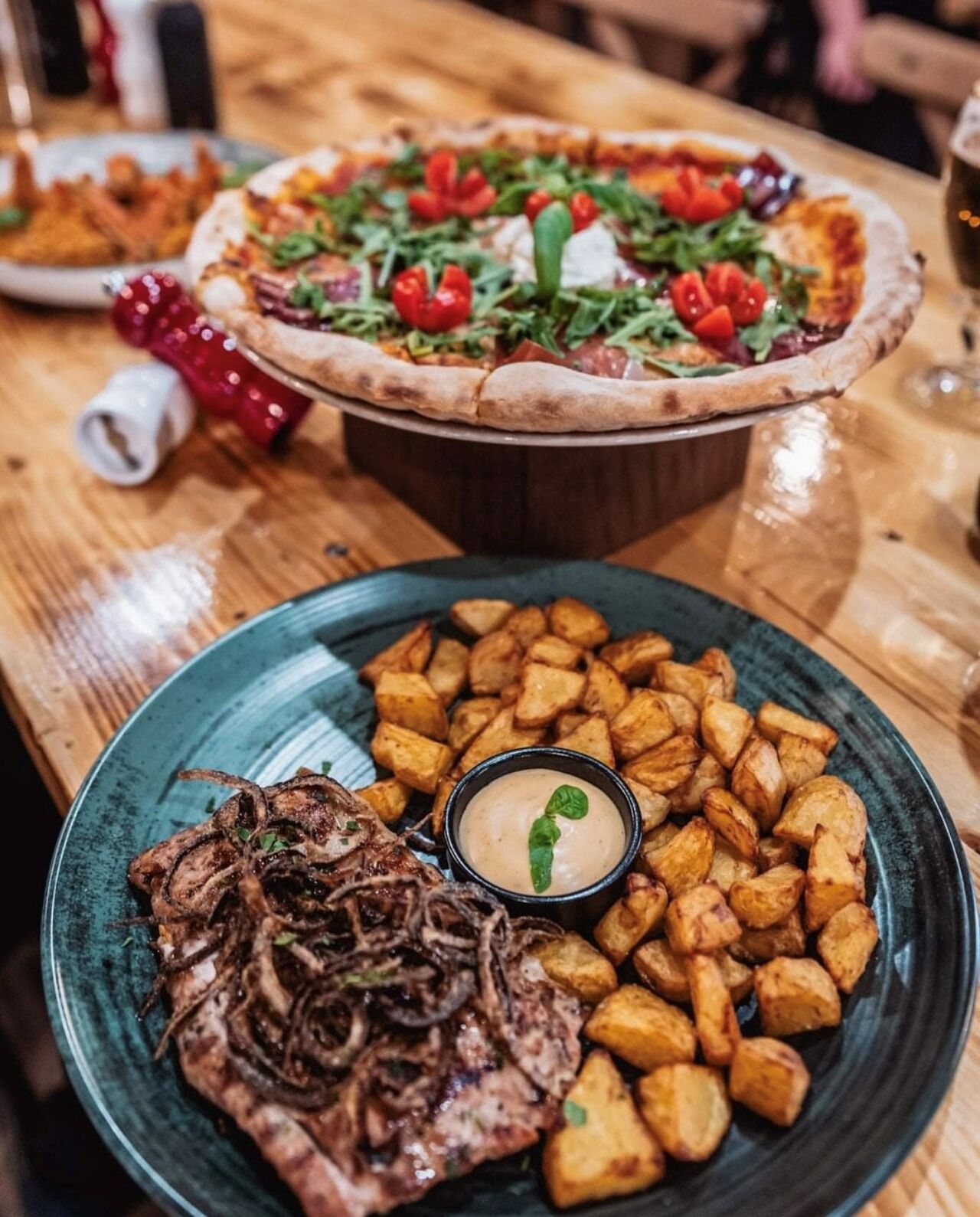 Caffe bar & night bar Maestro - Šibenik | Restaurant near me | Book now