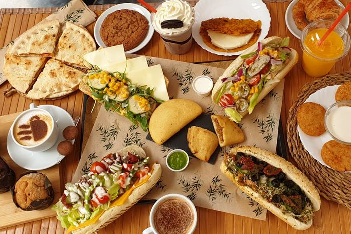 Goa Café - Madrid | Café cerca de mí | Reserve ahora