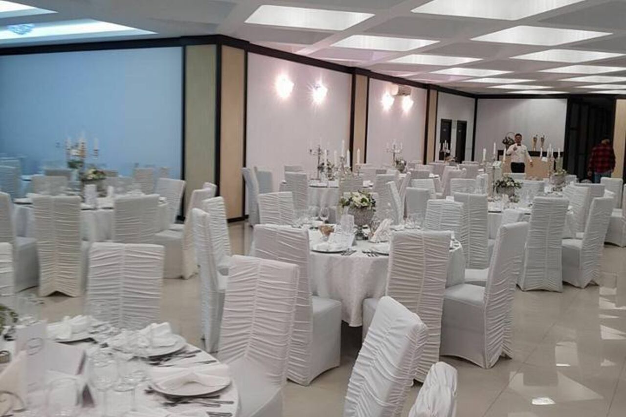 RESTAURANT FLORA - FILIASI | Romanian cuisine near me