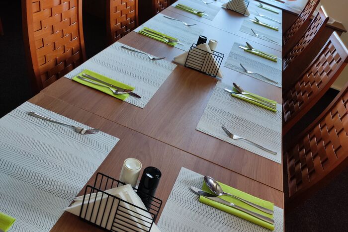 ELVE restaurant - Dolní Benešov | Restaurant near me | Book now