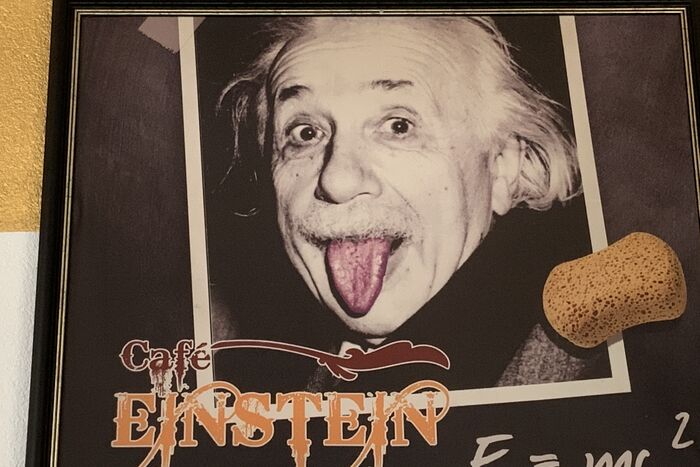 Café Einstein - Stuttgart | Deutsche Küche in meiner Nähe | Jetzt ...