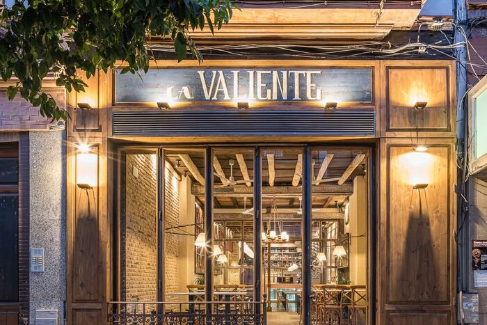 LA VALIENTE - Sevilla | Spanish cuisine near me | Book now
