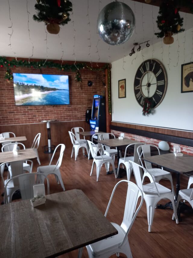 Gemini Bar - Tissi | Bar near me | Book now