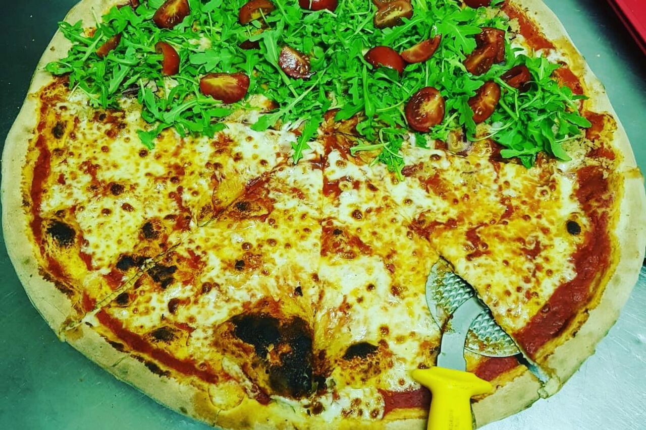 Friends Pizza & Kebab - Pordenone | Kiosk near me | Book now