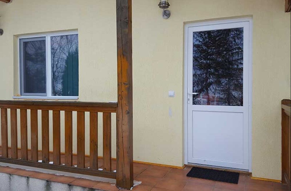 Pensiunea Caraiman - Codlea | Hotel near me | Book now