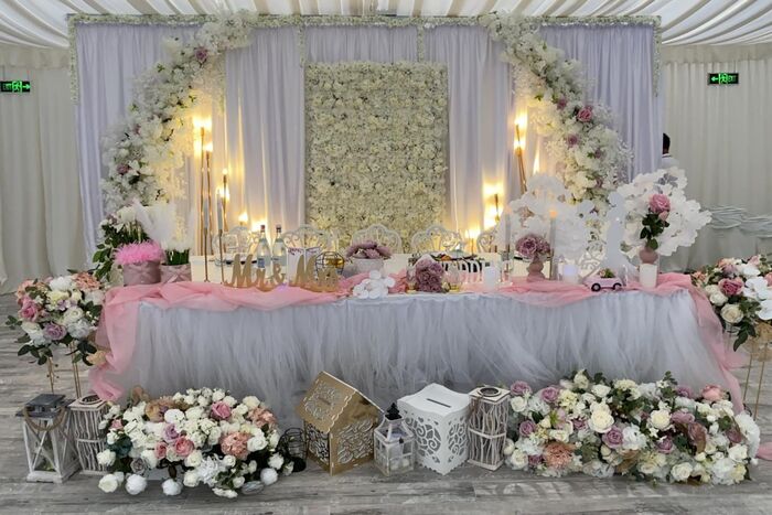 La Familia Regal - Helegiu | Romanian cuisine near me