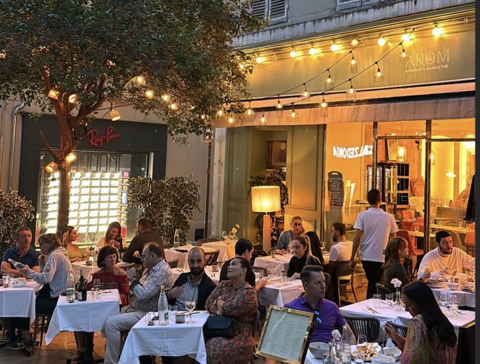 AROM - Aix-en-Provence | Restaurant près de moi | Réserver maintenant