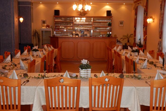 Gasthaus Riffer - Hötzelsdorf | Austrian cuisine near me | Book now