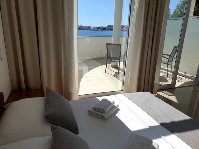 Sunset Split Rooms - Podstrana | Hotel near me | Book now