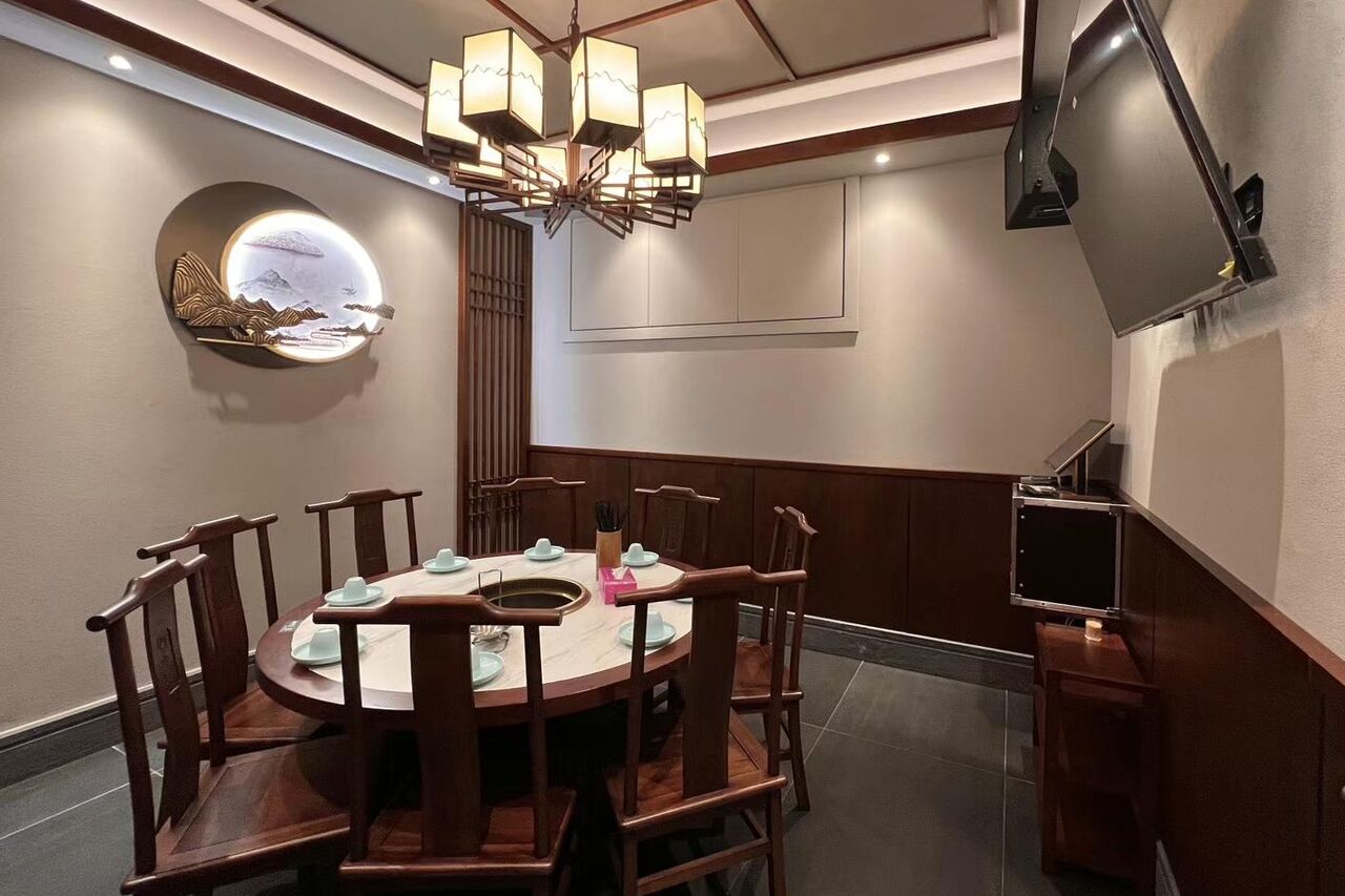 QUATTRO STAGIONI HOT POT - Roma | Asian cuisine near me | Book now