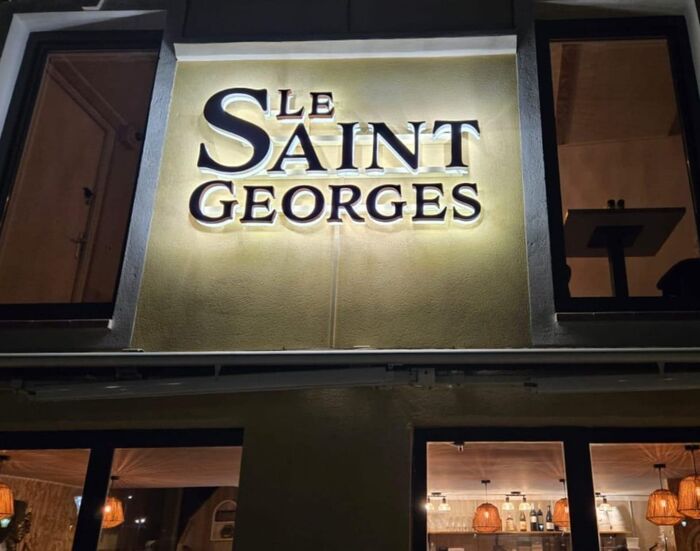 Le Saint Georges - Sausset-les-Pins | Crêperie près de moi | Réserver ...