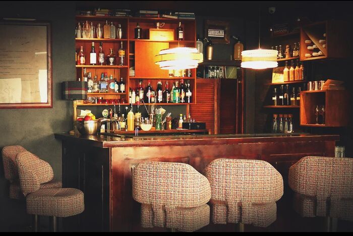 Siwy Dym Cocktailbar - Wrocław | Bar near me | Book now