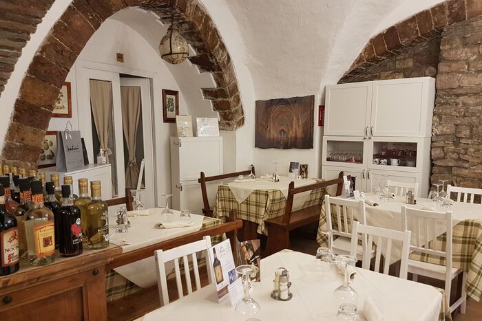 TRATTORIA SPADINI - Assisi | Cucina Italiana nelle mie vicinanze