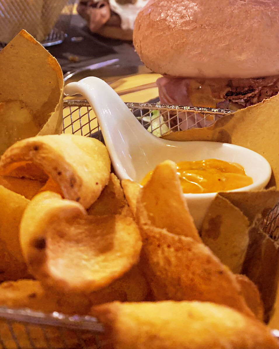 PUB LO STREGATTO - FIRENZE | Italian cuisine near me | Book now