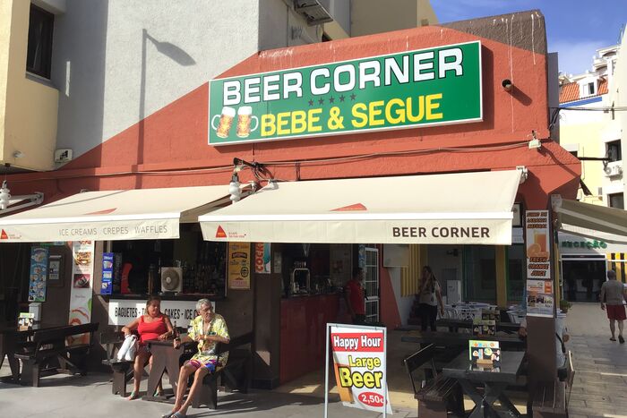 Beer Corner - Bar Albufeira | British & Italian cuisine near me