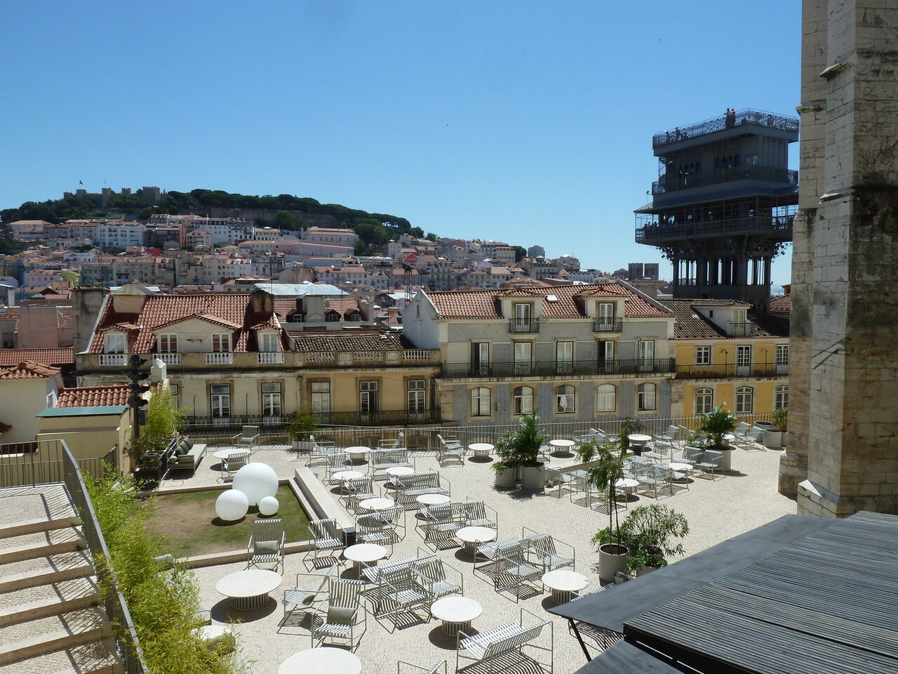 Carmo rooftop - Lisboa | Mediterranean cuisine near me | Book now