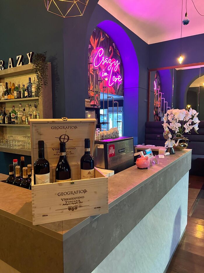 CRAZY BRUSCHETTA - LA SPEZIA | Italian cuisine near me | Book now