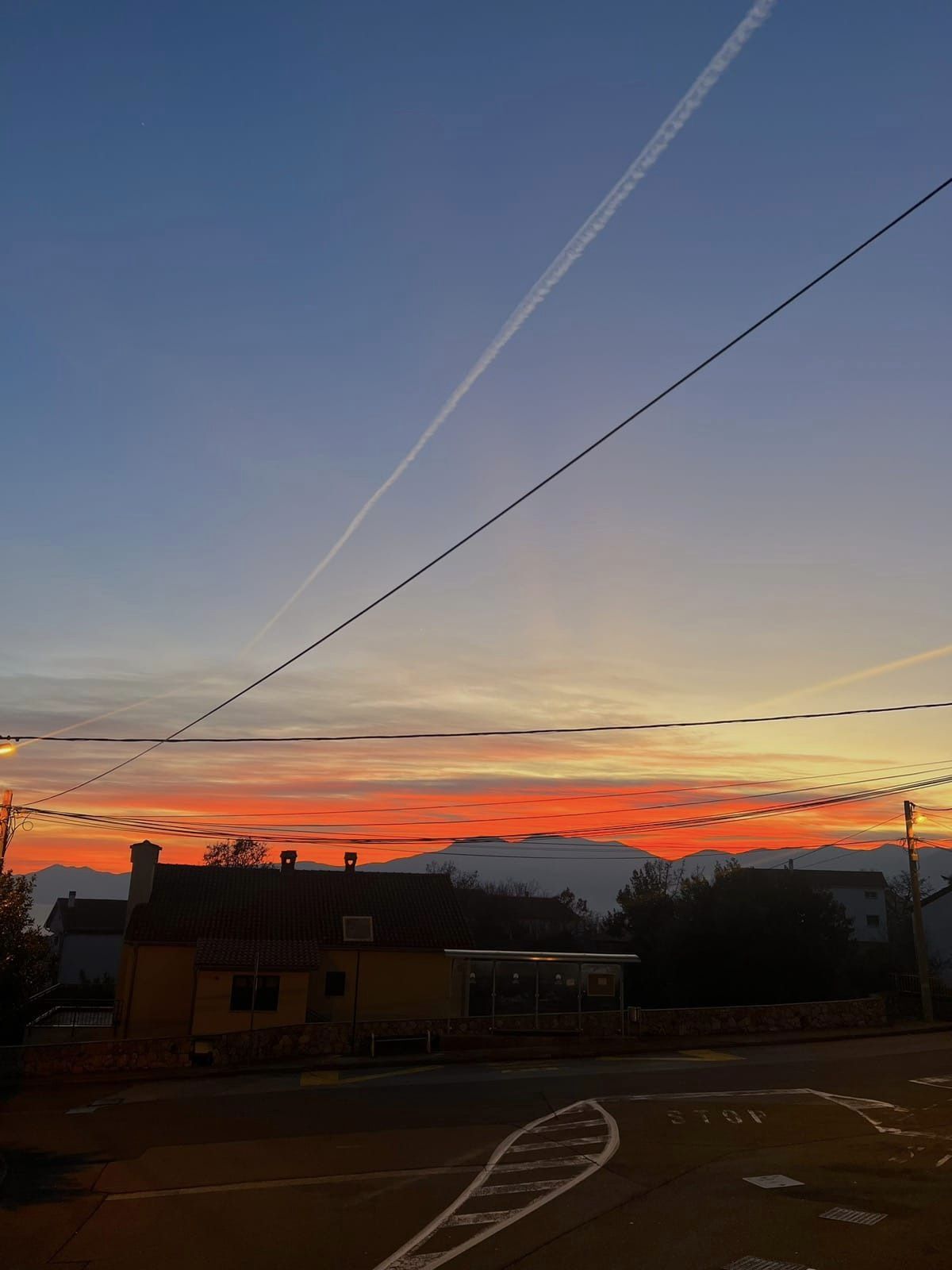 Fast Food RIVER - RIJEKA | Bar near me | Book now