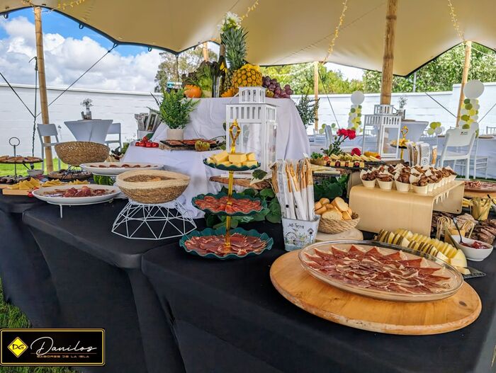 DANILOS CATERING - San Fernando | Mediterranean cuisine near me | Book now
